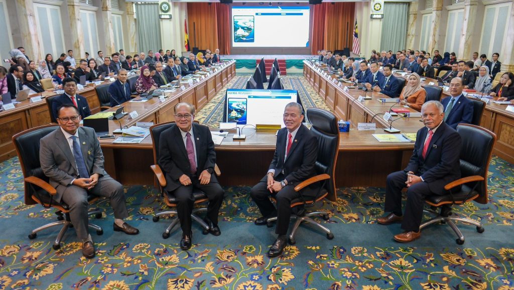 Sarawak Strengthens Development Plans: MTPNG 2025 Meeting in Kuching