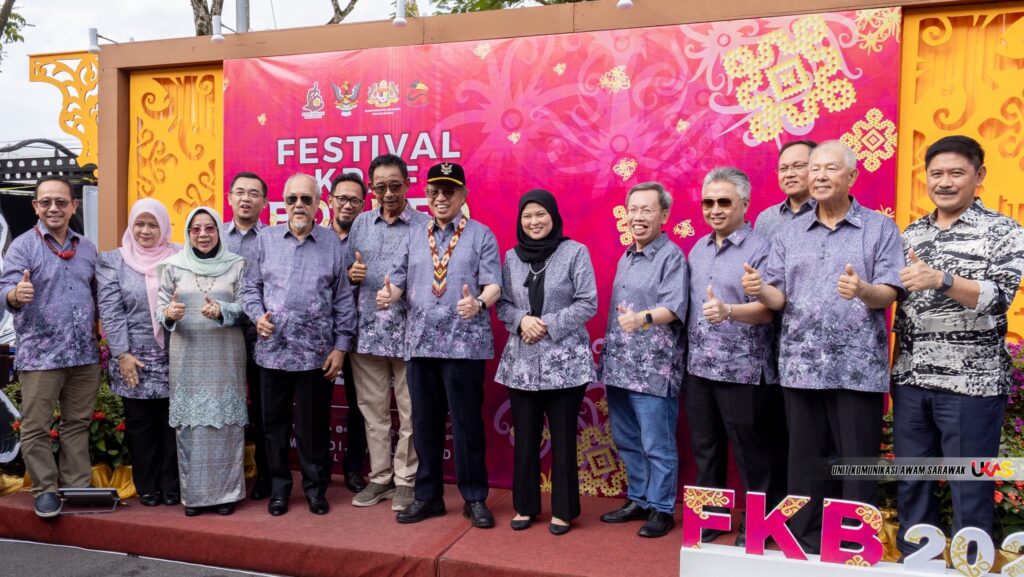 Premier Abang Johari Officially Launches Sarawak Regatta 2025 in Grand ...