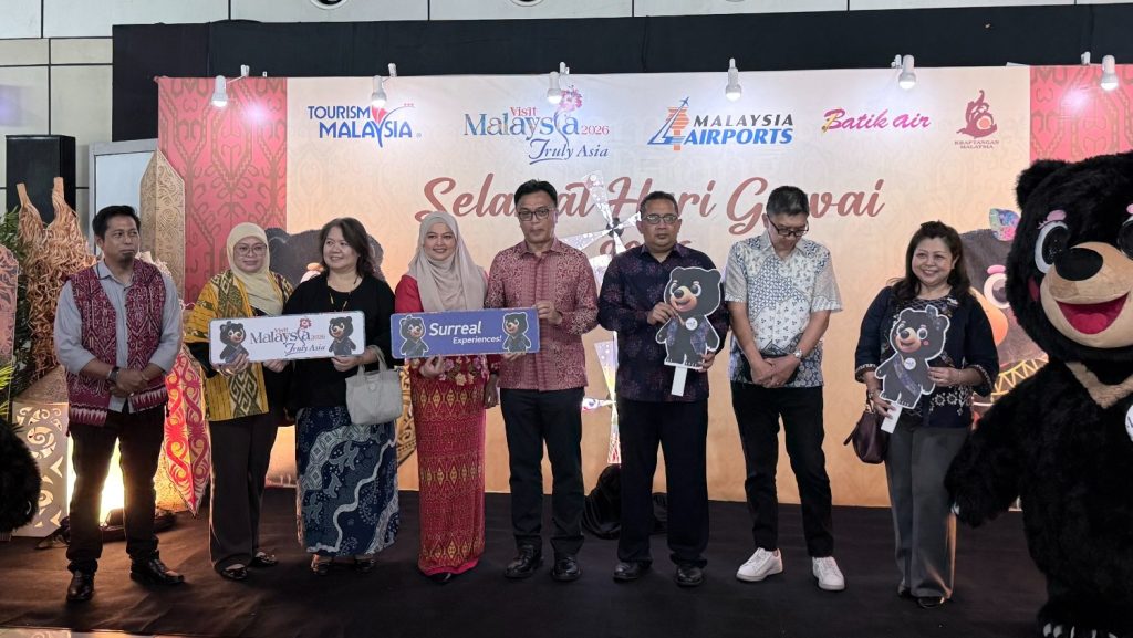 Kuching Airport Welcomes Visitors with Gawai Celebration